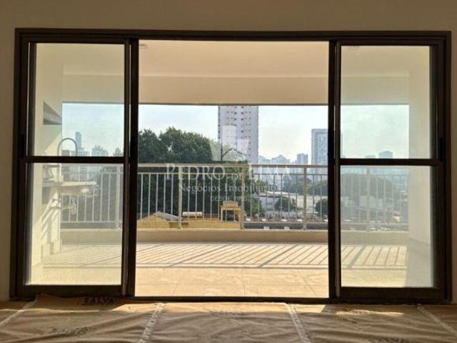 Apartamento 3 quartos todas suítes, 2 vagas, 122 m² Condomínio Living Villagio Tatuapé
