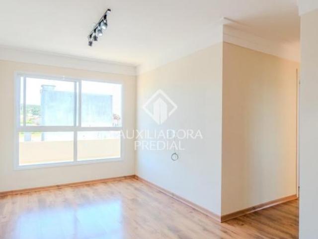 Apartamento 3 quartos, um suíte vaga coberta bairro Cavalhada