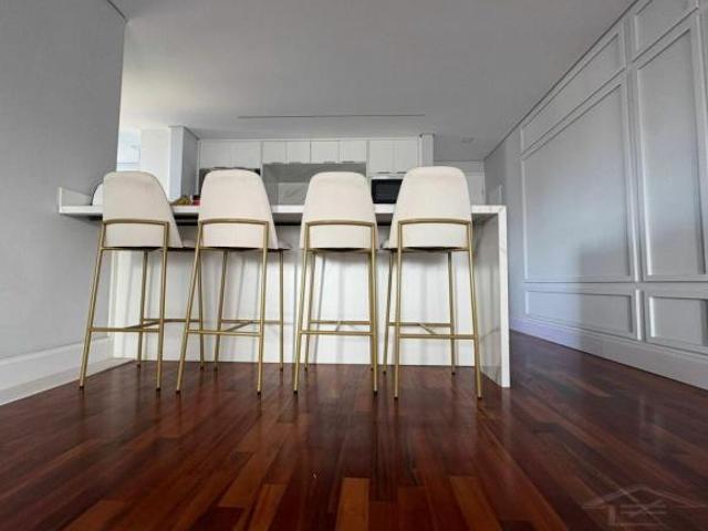 APARTAMENTO 3 QUARTOS UMA SUITE 2 VAGAS NA VILA FORMOS A
