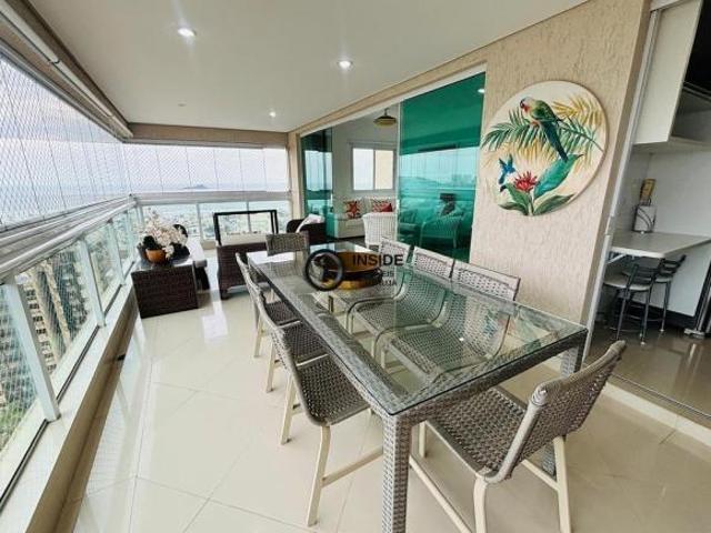 Apartamento 3 quartos, vista ao mar, gourmet!