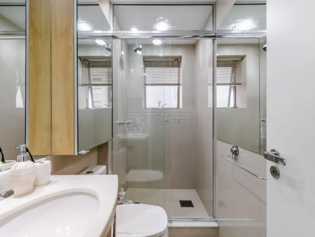 Apartamento 3 suítes e 2 vagas no Menino Deus