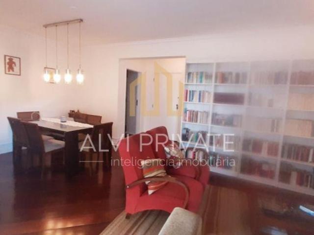 APARTAMENTO 3 SUITES, 135 M2, NO MELHOR PONTO DA POMPÉIA.