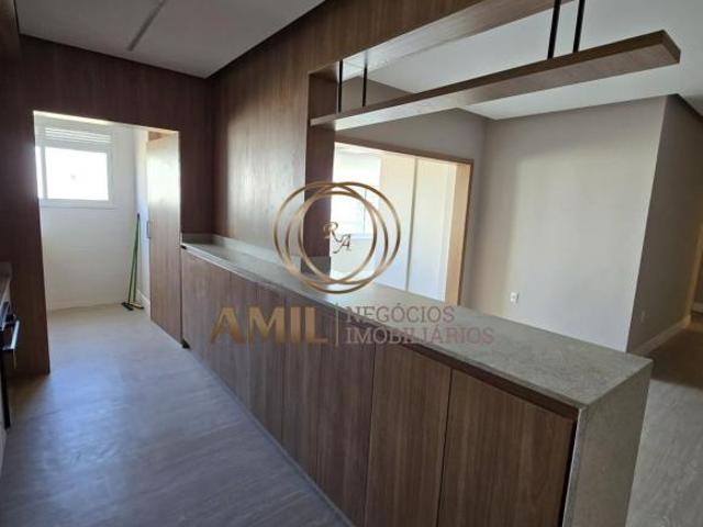 Apartamento, 3 Suítes, 140m², Taubaté SP