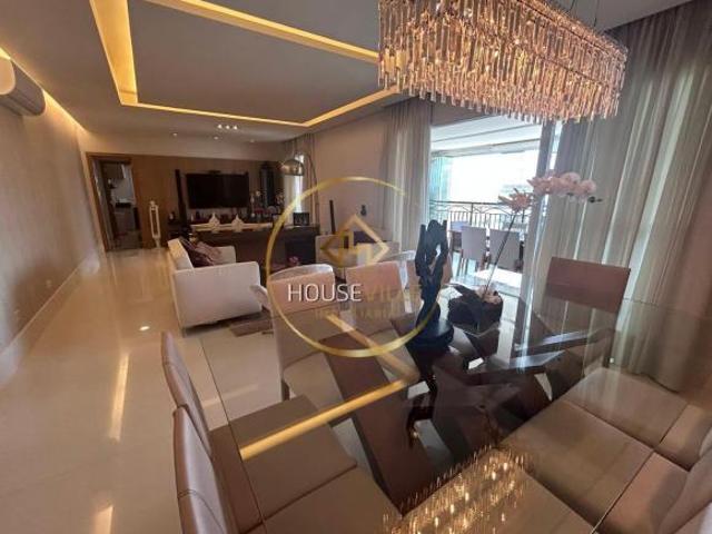 Apartamento, 3 suítes, 176m², Condomínio Unique, Vila Ema