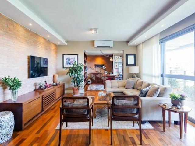 Apartamento 3 suítes 223m² 3 vagas no bairro Jardim Europa