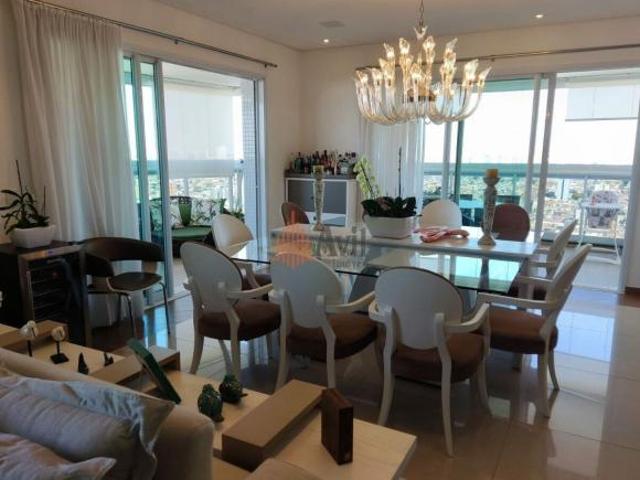 Apartamento 3 suítes, 280 m2 no Anália Franco
