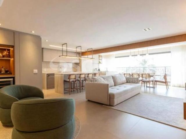 Apartamento 3 suites, 2 vagas a Venda Moema