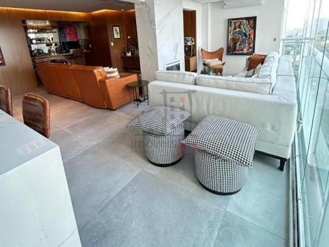 Apartamento 3 suítes 2 vagas 157 m² Venda por R$ 2.950.000 Araucária Jardim das Perdizes