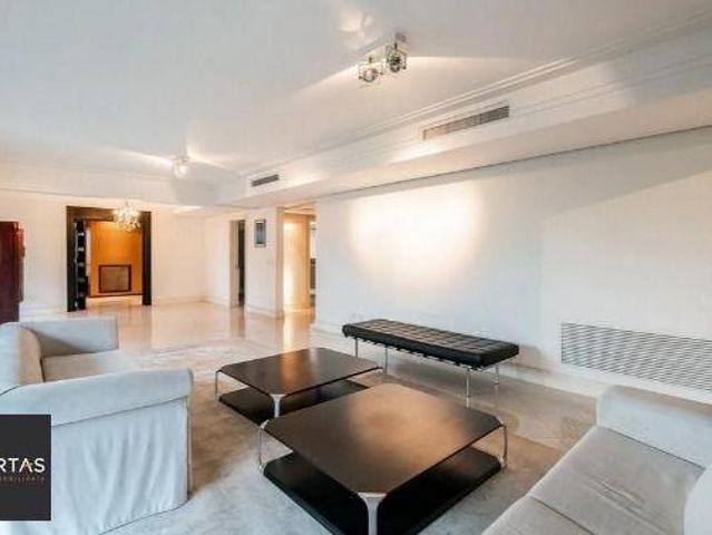 Apartamento 3 suítes, 301m², 4 vagas, semi mobiliado – Bela Vista
