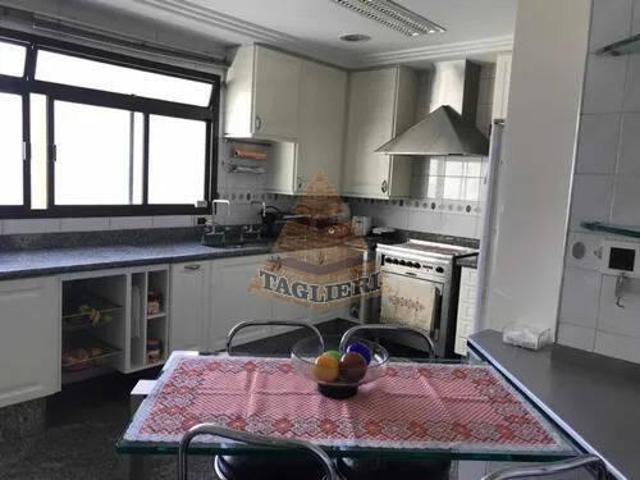 Apartamento 3 suites 3 ambientes cozinha planejadas 3 vagas 179mtTatuapé