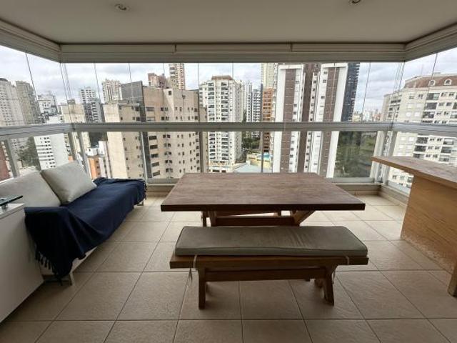 Apartamento 3 suítes 3 vagas à venda no Morumbi