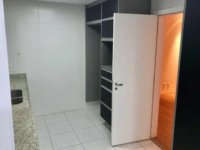 Apartamento 3 suítes, 3 vagas, 160m², varanda gourmet, Cond. Domínio Marajoara