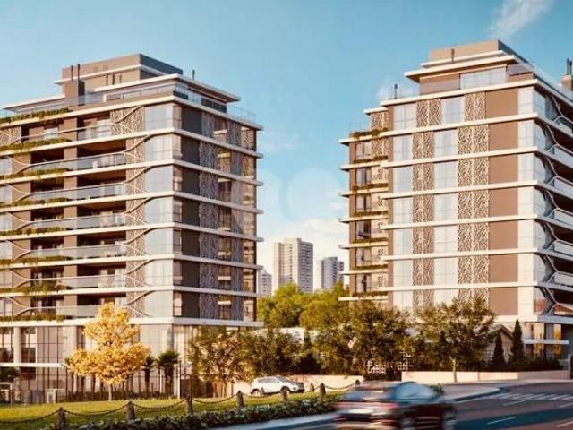 Apartamento 3 Suítes, 3 Vagas + 1 Vaga para Moto Champagnat
