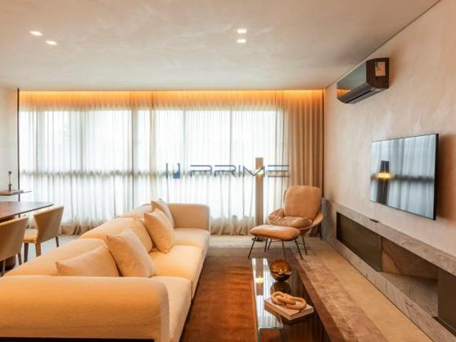 Apartamento 3 suítes à venda no bairro Moinhos de Vento Porto Alegre/RS, Zona Norte