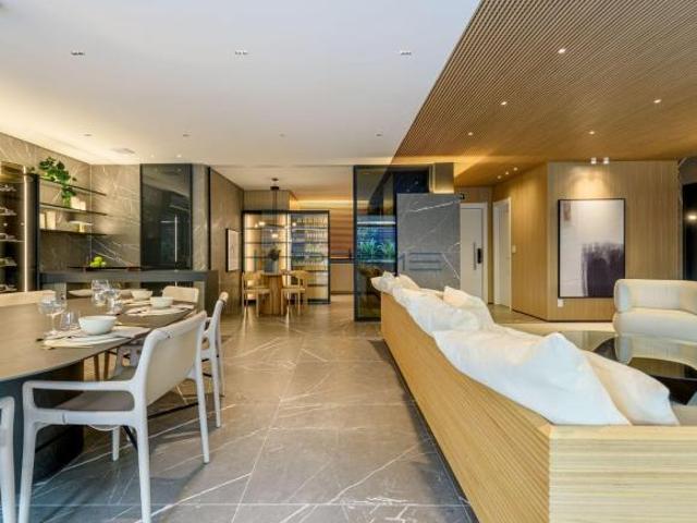 Apartamento 3 suítes à venda no bairro Petrópolis Porto Alegre/RS, Zona Norte