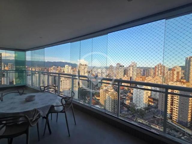 Apartamento 3 suítes Boqueirão Santos