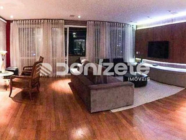 Apartamento 3 suítes com 3 vagas no Jardim, Santo André – Financia e aceita permuta