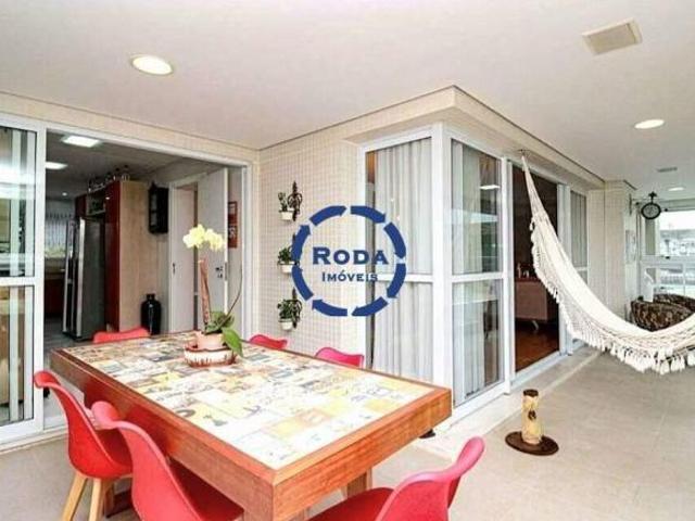 Apartamento 3 suítes com 3 vagas porteira fechada em Santos Ponta da Praia – Financiamento Sim