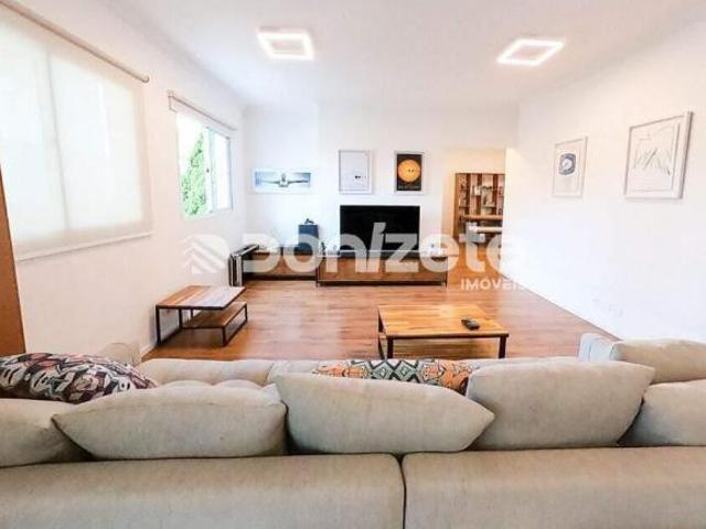 Apartamento 3 suítes com 163 m², 2 vagas, Frente, Centro de Santo André — Financia e aceita Permuta