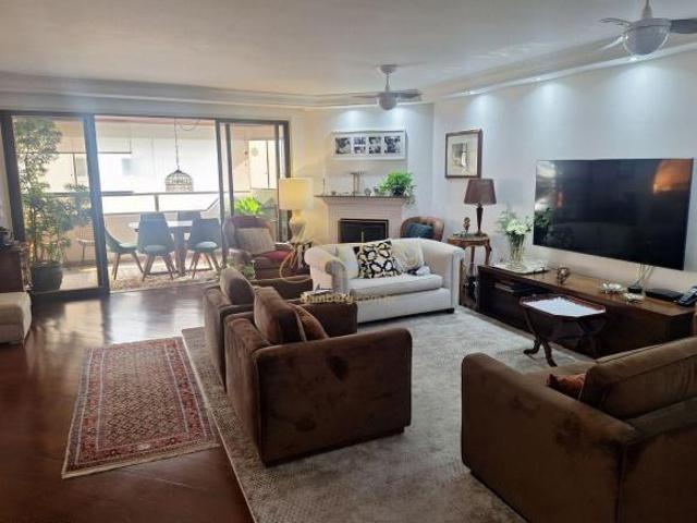 Apartamento 3 Suítes com 188 m² Condomínio Completo Granja Julieta