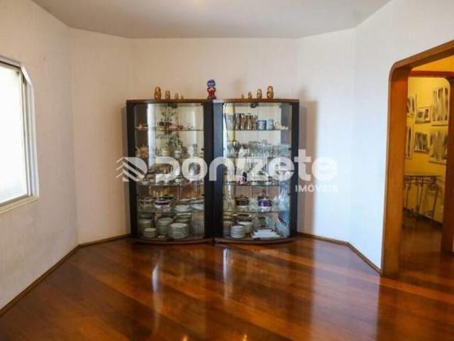 Apartamento 3 suítes com 197 m², 3 vagas no Centro de Santo André – Financia e aceita permuta