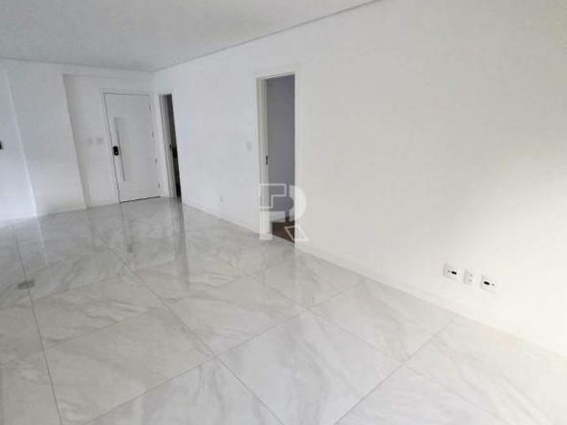 Apartamento 3 Suítes com 2 Vagas à Venda na Savassi – 106m² em Prédio Novo!