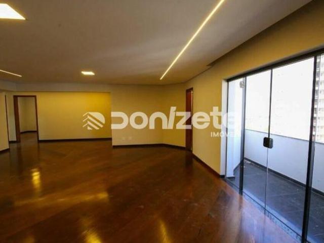 Apartamento 3 suítes com 2 vagas e varanda — Frente, 16º andar, Jardim Santo André