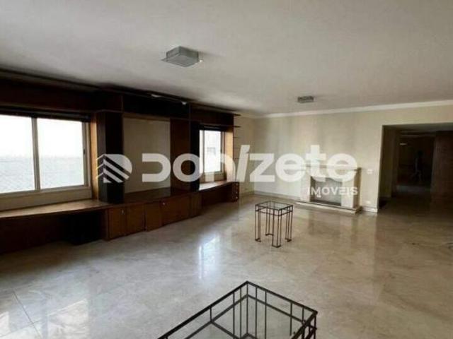 Apartamento 3 Suítes com 4 Vagas em Santo André – Frente, 260 m², Financiamento