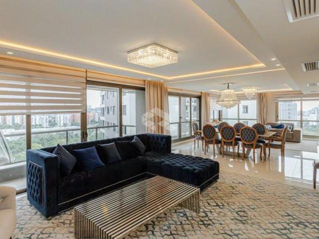 Apartamento 3 suítes com 4 vagas no Jardim Europa