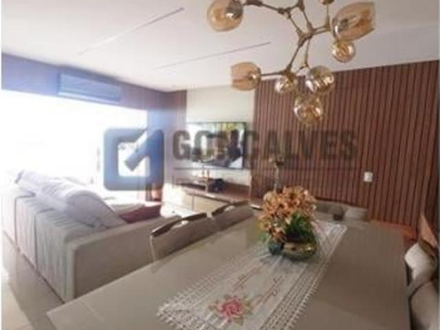 Apartamento 3 suítes com Varanda Gourmet Centro de Santo André