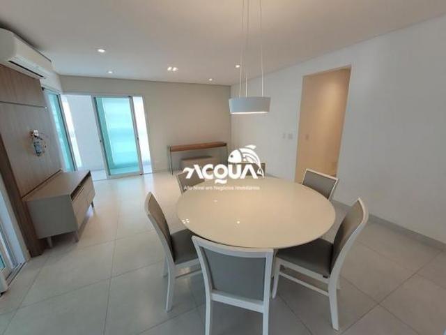 Apartamento 3 suítes com vista Enseada Guarujá