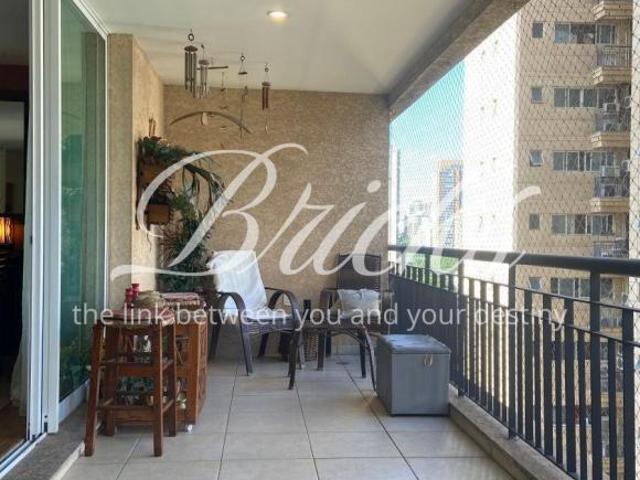 apartamento 3 suítes condomínio lazer de clube no Brooklin andar alto vista livre