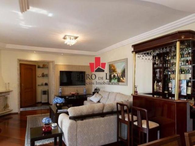 Apartamento 3 suítes e 3 vaga no Anália Franco. Condomínio Maison Euroville