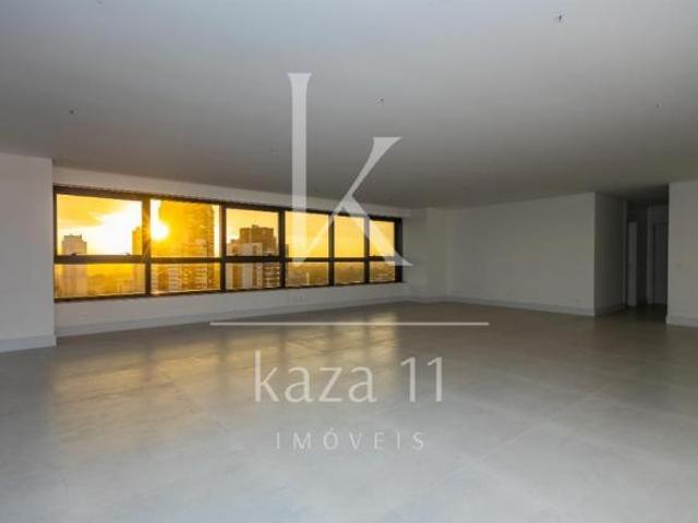 Apartamento 3 Suítes Ecoville | 272m², 1 por andar | Maison Legend Ecoville