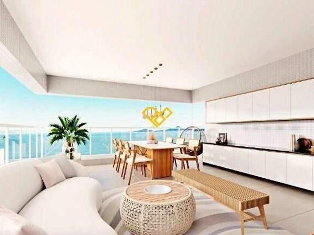 Apartamento 3 suítes em Santos