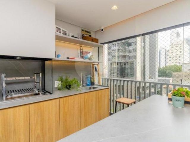 APARTAMENTO 3 SUÍTES IMPECÁVEL PERDIZES