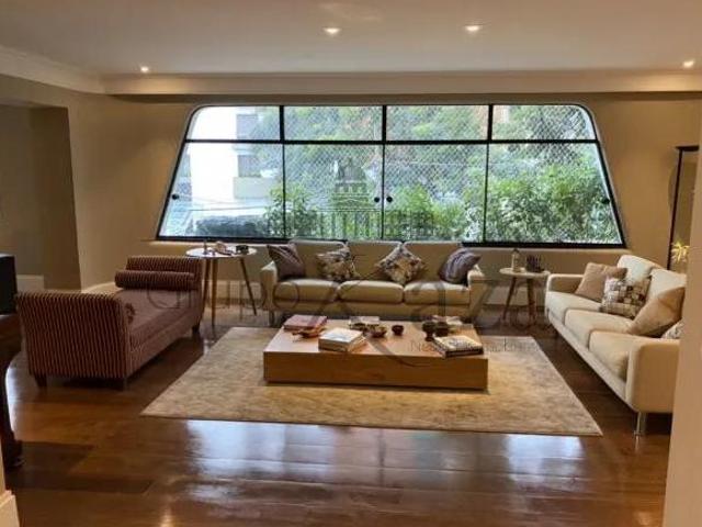 Apartamento 3 Suítes Jardim Paulista 244,16m²