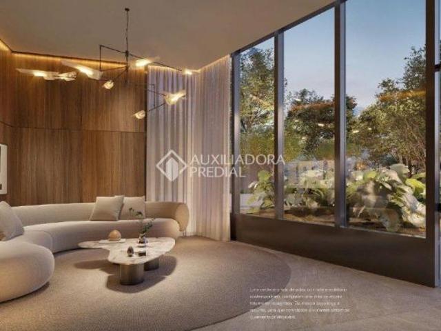 Apartamento 3 suítes na Av. Nova York
