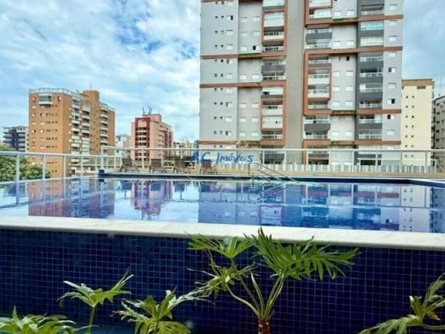 Apartamento em Guilhermina Praia Grande, SP
