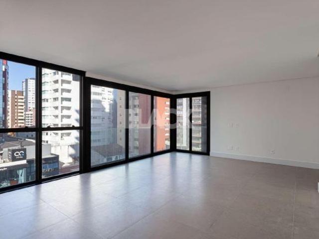 Apartamento 3 suítes no Urban em Torres RS