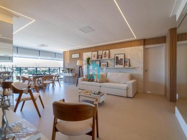 Apartamento 3 Suítes no Campo Belo Venda
