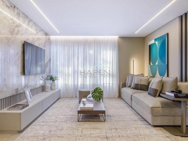 Apartamento 3 suítes no Centro Cívico