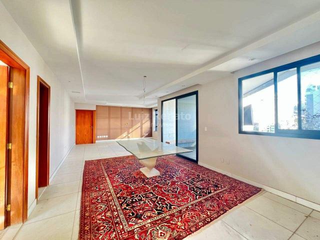 Apartamento 3 suítes para aluguel no Belvedere