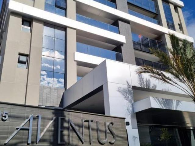 Apartamento 3 suítes próximo Pç 29 de Março. 142 m2. Novo