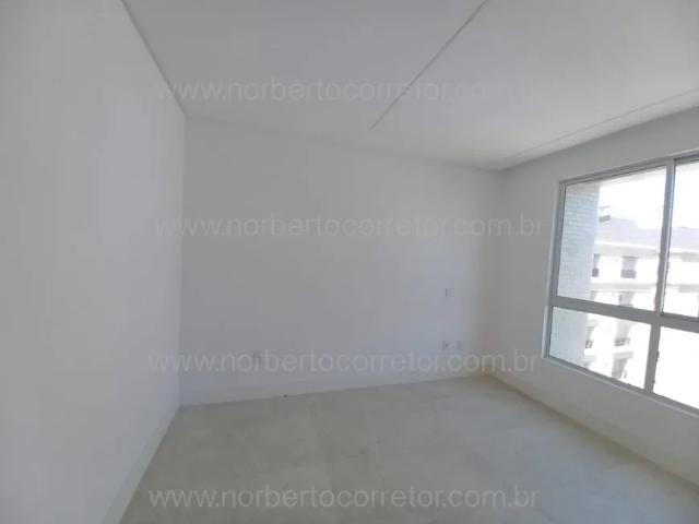 Apartamento 3 suítes, quadra mar, Itapema SC