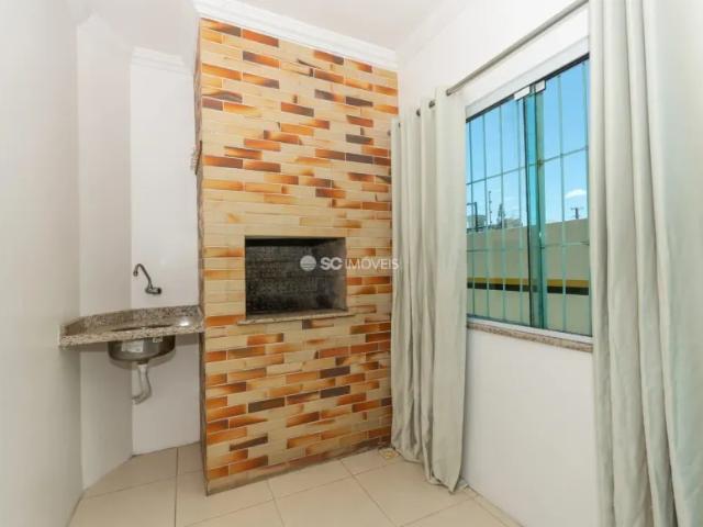 Apartamento térreo 600m do mar em Ingleses