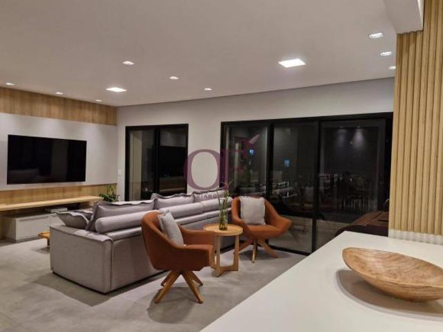 Apartamento Terraço Vila Bela 141m²