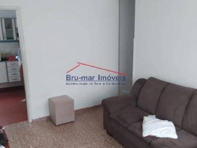 Apartamento térreo 3 dormitórios, Vila Belmiro, vaga para moto, de frente