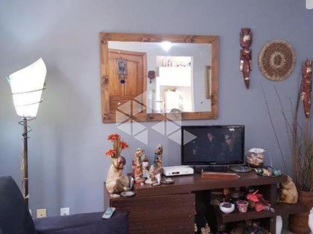 Apartamento Térreo 3 dormitórios no Menino Deus, com 89 privativos,12