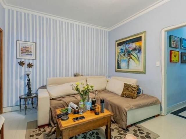 Apartamento Térreo, 3 quartos e varanda separada no bairro Rio Branco